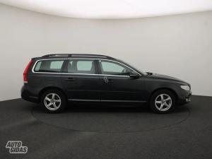 Grey Volvo V70 2015 in Vilnius, with an engine capacity of 2.00 L and mileage of 186 thousand km for 7899 €, photo 10 on AUTOMOTO.COM.LV