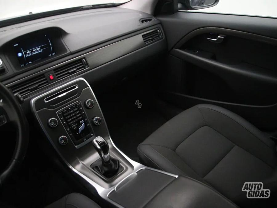 Grey Volvo V70 2015 in Vilnius, with an engine capacity of 2.00 L and mileage of 186 thousand km for 7899 €, photo 22 on AUTOMOTO.COM.LV