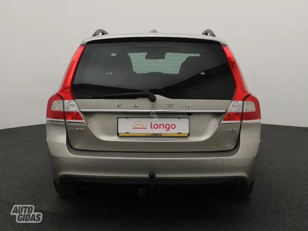 Pelēks Volvo V70 2015 Viļņa, ar dzinēja tilpumu 2.00 L un nobraukumu 217 tūkst. km par 7999 €, foto 5 vietnē AUTOMOTO.COM.LV