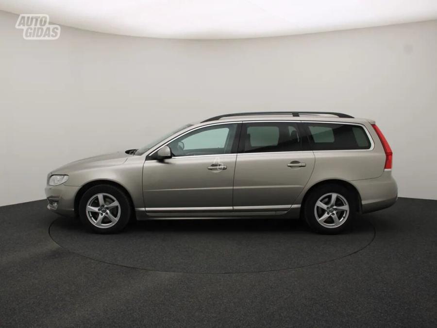 Pelēks Volvo V70 2015 Viļņa, ar dzinēja tilpumu 2.00 L un nobraukumu 217 tūkst. km par 7999 €, foto 7 vietnē AUTOMOTO.COM.LV