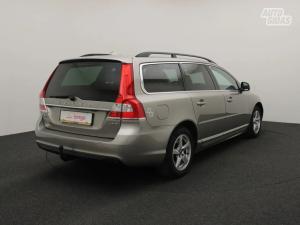 Pelēks Volvo V70 2015 Viļņa, ar dzinēja tilpumu 2.00 L un nobraukumu 217 tūkst. km par 7999 €, foto 9 vietnē AUTOMOTO.COM.LV