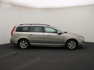 Pelēks Volvo V70 2015 Viļņa, ar dzinēja tilpumu 2.00 L un nobraukumu 217 tūkst. km par 7999 €, foto 10 vietnē AUTOMOTO.COM.LV
