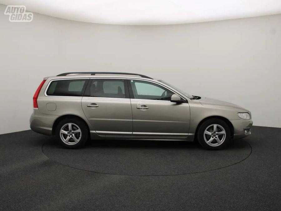 Pelēks Volvo V70 2015 Viļņa, ar dzinēja tilpumu 2.00 L un nobraukumu 217 tūkst. km par 7999 €, foto 10 vietnē AUTOMOTO.COM.LV