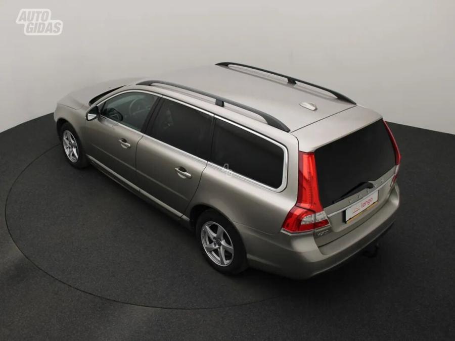 Pelēks Volvo V70 2015 Viļņa, ar dzinēja tilpumu 2.00 L un nobraukumu 217 tūkst. km par 7999 €, foto 13 vietnē AUTOMOTO.COM.LV