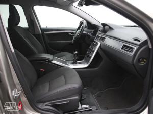 Pelēks Volvo V70 2015 Viļņa, ar dzinēja tilpumu 2.00 L un nobraukumu 217 tūkst. km par 7999 €, foto 15 vietnē AUTOMOTO.COM.LV