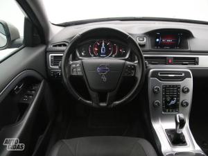 Pelēks Volvo V70 2015 Viļņa, ar dzinēja tilpumu 2.00 L un nobraukumu 217 tūkst. km par 7999 €, foto 18 vietnē AUTOMOTO.COM.LV