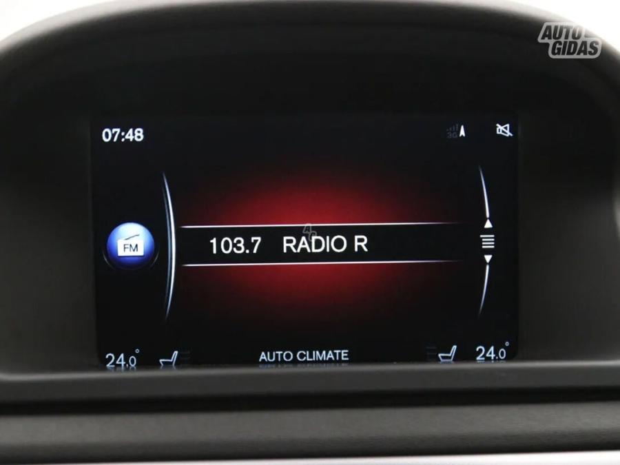 Pelēks Volvo V70 2015 Viļņa, ar dzinēja tilpumu 2.00 L un nobraukumu 217 tūkst. km par 7999 €, foto 23 vietnē AUTOMOTO.COM.LV