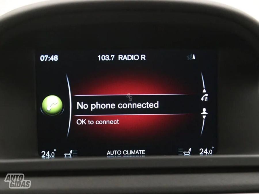 Pelēks Volvo V70 2015 Viļņa, ar dzinēja tilpumu 2.00 L un nobraukumu 217 tūkst. km par 7999 €, foto 24 vietnē AUTOMOTO.COM.LV