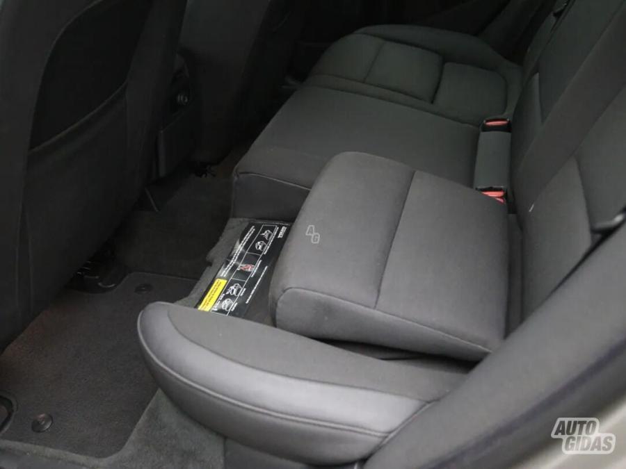 Pelēks Volvo V70 2015 Viļņa, ar dzinēja tilpumu 2.00 L un nobraukumu 217 tūkst. km par 7999 €, foto 35 vietnē AUTOMOTO.COM.LV