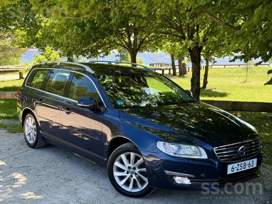 Pelēks Volvo V70 2015 Rīga, ar dzinēja tilpumu 2.00 L un nobraukumu 275 tūkst. km par 7750 €, foto 1 vietnē AUTOMOTO.COM.LV