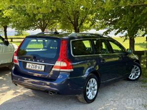 Pelēks Volvo V70 2015 Rīga, ar dzinēja tilpumu 2.00 L un nobraukumu 275 tūkst. km par 7750 €, foto 7 vietnē AUTOMOTO.COM.LV