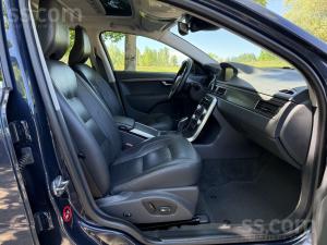Pelēks Volvo V70 2015 Rīga, ar dzinēja tilpumu 2.00 L un nobraukumu 275 tūkst. km par 7750 €, foto 15 vietnē AUTOMOTO.COM.LV