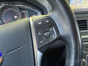 Pelēks Volvo V70 2015 Rīga, ar dzinēja tilpumu 2.00 L un nobraukumu 275 tūkst. km par 7750 €, foto 20 vietnē AUTOMOTO.COM.LV