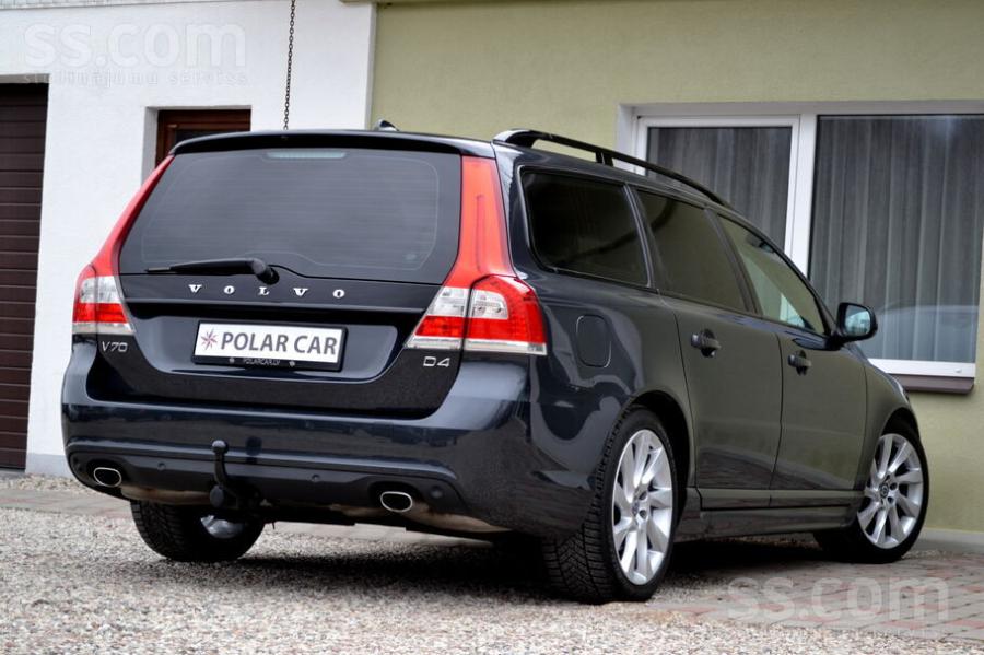 Grey Volvo V70 2015 in Tukums, with an engine capacity of 2.00 L and mileage of 275 thousand km for 8690 €, photo 4 on AUTOMOTO.COM.LV