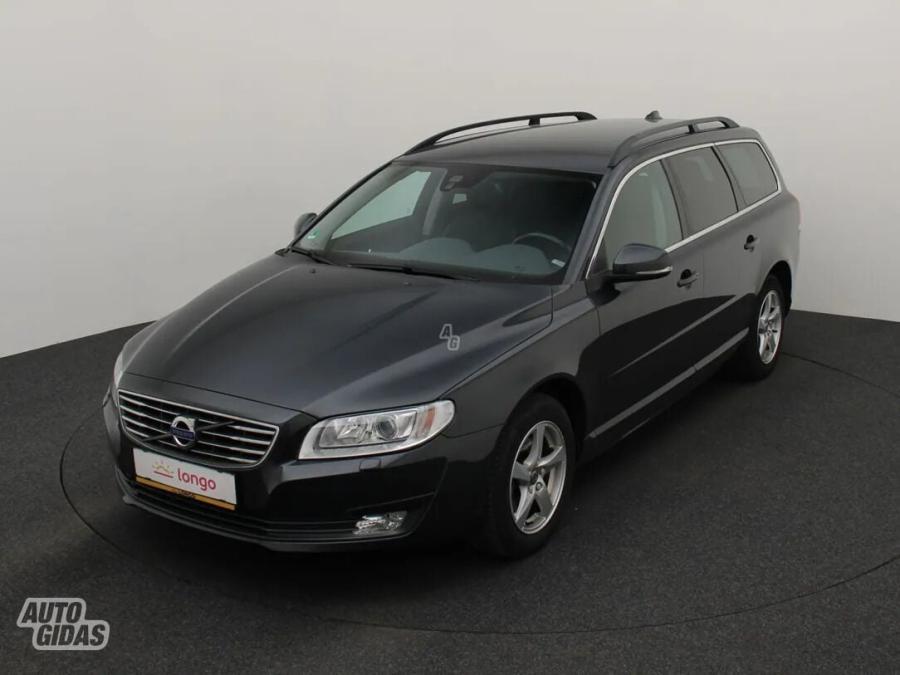 Grey Volvo V70 2015 in Vilnius, with an engine capacity of 2.00 L and mileage of 230 thousand km for 7299 €, photo 1 on AUTOMOTO.COM.LV