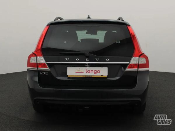 Grey Volvo V70 2015 in Vilnius, with an engine capacity of 2.00 L and mileage of 230 thousand km for 7299 €, photo 5 on AUTOMOTO.COM.LV