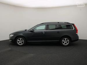 Grey Volvo V70 2015 in Vilnius, with an engine capacity of 2.00 L and mileage of 230 thousand km for 7299 €, photo 7 on AUTOMOTO.COM.LV