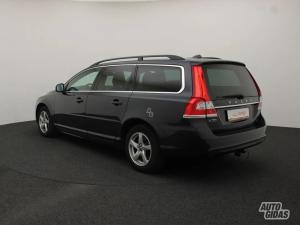 Grey Volvo V70 2015 in Vilnius, with an engine capacity of 2.00 L and mileage of 230 thousand km for 7299 €, photo 8 on AUTOMOTO.COM.LV