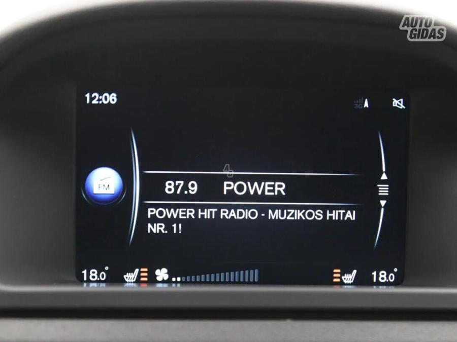 Grey Volvo V70 2015 in Vilnius, with an engine capacity of 2.00 L and mileage of 230 thousand km for 7299 €, photo 23 on AUTOMOTO.COM.LV