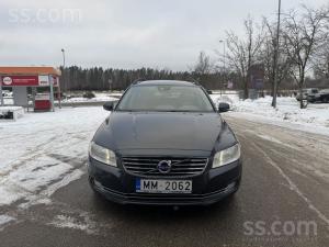 Pelēks Volvo V70 2015 Cēsis, ar dzinēja tilpumu 2.00 L un nobraukumu 439 tūkst. km par 6990 €, foto 3 vietnē AUTOMOTO.COM.LV