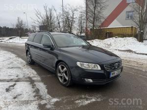 Pelēks Volvo V70 2015 Cēsis, ar dzinēja tilpumu 2.00 L un nobraukumu 439 tūkst. km par 6990 €, foto 4 vietnē AUTOMOTO.COM.LV