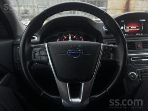 Pelēks Volvo V70 2015 Cēsis, ar dzinēja tilpumu 2.00 L un nobraukumu 439 tūkst. km par 6990 €, foto 33 vietnē AUTOMOTO.COM.LV