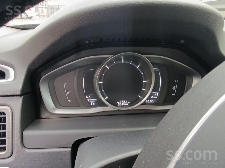 Pelēks Volvo V70 2015 Daugavpils, ar dzinēja tilpumu 1.60 L un nobraukumu 335 tūkst. km par 7500 €, foto 9 vietnē AUTOMOTO.COM.LV