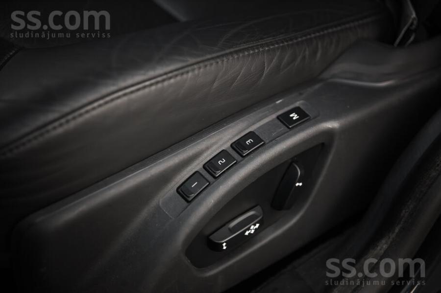 Pelēks Volvo V70 2015 Jelgava, ar dzinēja tilpumu 2.00 L un nobraukumu 0 tūkst. km par 7890 €, foto 10 vietnē AUTOMOTO.COM.LV