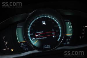 Pelēks Volvo V70 2015 Jelgava, ar dzinēja tilpumu 2.00 L un nobraukumu 0 tūkst. km par 7890 €, foto 23 vietnē AUTOMOTO.COM.LV