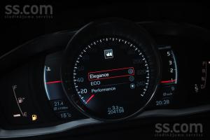 Pelēks Volvo V70 2015 Jelgava, ar dzinēja tilpumu 2.00 L un nobraukumu 0 tūkst. km par 7890 €, foto 24 vietnē AUTOMOTO.COM.LV