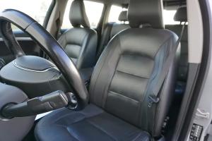 Pelēks Volvo V70 2015 Rīga, ar dzinēja tilpumu 2.00 L un nobraukumu 247 tūkst. km par 7200 €, foto 18 vietnē AUTOMOTO.COM.LV