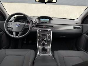 Grey Volvo V70 2015 in Riga, with an engine capacity of 2.00 L and mileage of 237 thousand km for 6690 €, photo 8 on AUTOMOTO.COM.LV