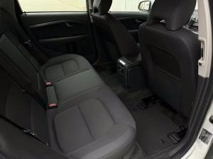 Grey Volvo V70 2015 in Riga, with an engine capacity of 2.00 L and mileage of 237 thousand km for 6690 €, photo 11 on AUTOMOTO.COM.LV