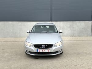Pelēks Volvo V70 2015 Rīga, ar dzinēja tilpumu 2.00 L un nobraukumu 237 tūkst. km par 6690 €, foto 3 vietnē AUTOMOTO.COM.LV