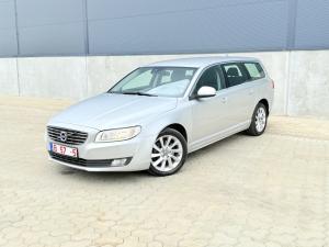 Pelēks Volvo V70 2015 Rīga, ar dzinēja tilpumu 2.00 L un nobraukumu 237 tūkst. km par 6690 €, foto 4 vietnē AUTOMOTO.COM.LV
