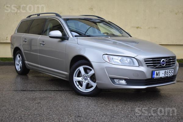 Grey Volvo V70 2015 in Talsi, with an engine capacity of 2.00 L and mileage of 245 thousand km for 5400 €, photo 1 on AUTOMOTO.COM.LV