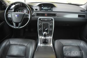 Grey Volvo V70 2015 in Talsi, with an engine capacity of 2.00 L and mileage of 245 thousand km for 5400 €, photo 8 on AUTOMOTO.COM.LV
