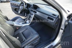 Pelēks Volvo V70 2015 Rīga, ar dzinēja tilpumu 2.00 L un nobraukumu 238 tūkst. km par 6500 €, foto 5 vietnē AUTOMOTO.COM.LV