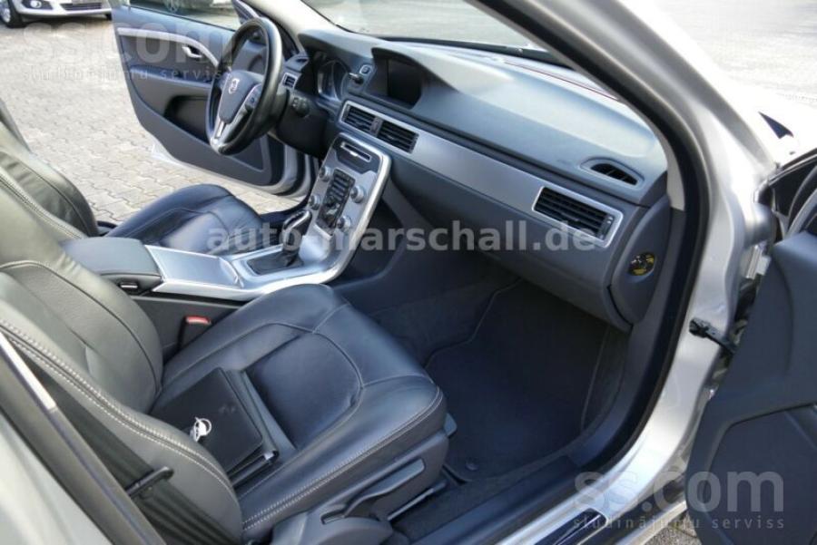 Pelēks Volvo V70 2015 Rīga, ar dzinēja tilpumu 2.00 L un nobraukumu 238 tūkst. km par 6500 €, foto 5 vietnē AUTOMOTO.COM.LV