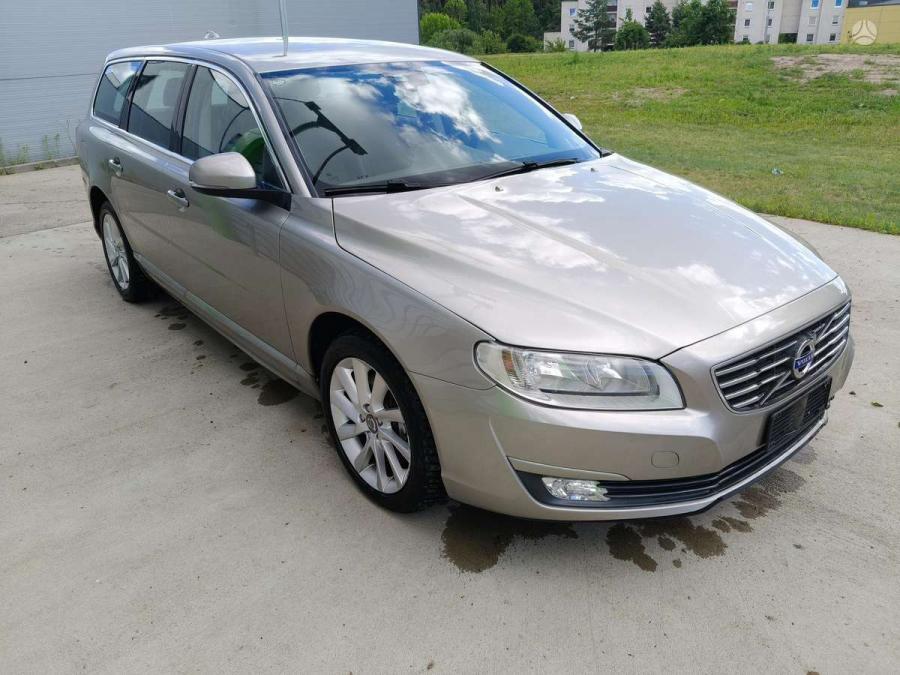Grey Volvo V70 2015 in Ukmerge, with an engine capacity of 1.98 L and mileage of 289 thousand km for 4800 €, photo 6 on AUTOMOTO.COM.LV