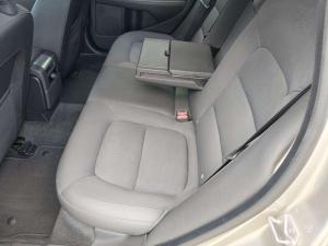 Grey Volvo V70 2015 in Ukmerge, with an engine capacity of 1.98 L and mileage of 289 thousand km for 4800 €, photo 7 on AUTOMOTO.COM.LV