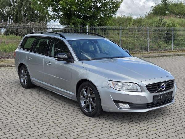 Pelēks Volvo V70 2015 Marijampole, ar dzinēja tilpumu 1.97 L un nobraukumu 290 tūkst. km par 5400 €, foto 2 vietnē AUTOMOTO.COM.LV