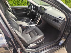 Grey Volvo V70 2015 in Paide, with an engine capacity of 2.00 L and mileage of 293 thousand km for 7990 €, photo 21 on AUTOMOTO.COM.LV