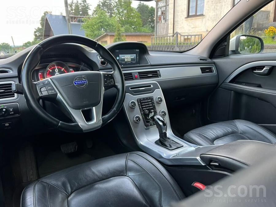 Pelēks Volvo V70 2015 Gulbene, ar dzinēja tilpumu 2.00 L un nobraukumu 240 tūkst. km par 6250 €, foto 7 vietnē AUTOMOTO.COM.LV