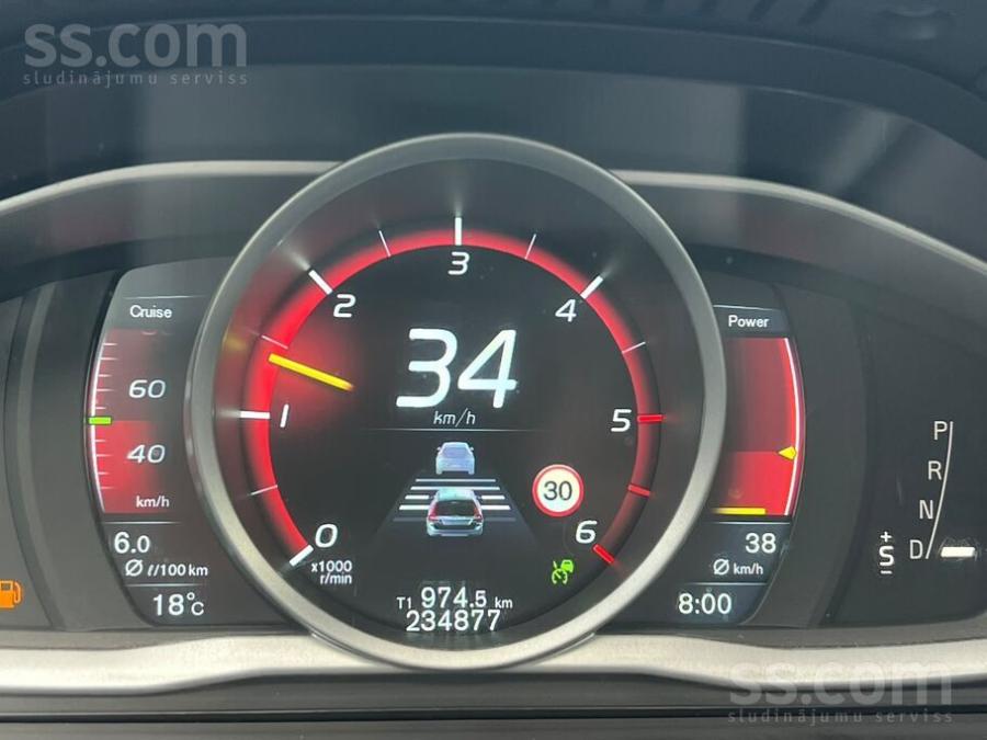 Pelēks Volvo V70 2015 Gulbene, ar dzinēja tilpumu 2.00 L un nobraukumu 240 tūkst. km par 6250 €, foto 10 vietnē AUTOMOTO.COM.LV