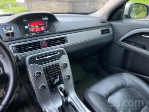 Pelēks Volvo V70 2015 Gulbene, ar dzinēja tilpumu 2.00 L un nobraukumu 240 tūkst. km par 6250 €, foto 11 vietnē AUTOMOTO.COM.LV