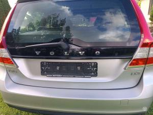 Grey Volvo V70 2015 in Varena, with an engine capacity of 1.98 L and mileage of 310 thousand km for 7150 €, photo 14 on AUTOMOTO.COM.LV