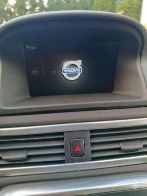Grey Volvo V70 2015 in Varena, with an engine capacity of 1.98 L and mileage of 310 thousand km for 7150 €, photo 15 on AUTOMOTO.COM.LV