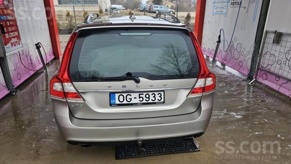 Серый Вольво В70 2015 в Талси, объемом двигателя 2.00 л и пробегом 301 тыс. км за 6500 €, фото 5 на AUTOMOTO.COM.LV