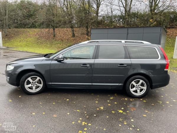 Grey Volvo V70 2016 in Alytus, with an engine capacity of 2.00 L and mileage of 290 thousand km for 6300 €, photo 4 on AUTOMOTO.COM.LV